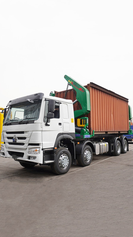 Side Lifter Truck | 20FT Container Side Loader Truck for Sale in Jamaica